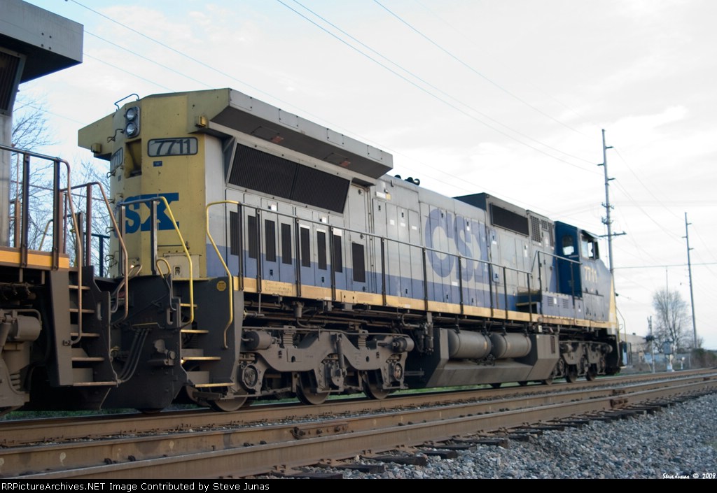 CSX 7711 Q215